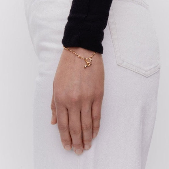 Noodle bracelet store